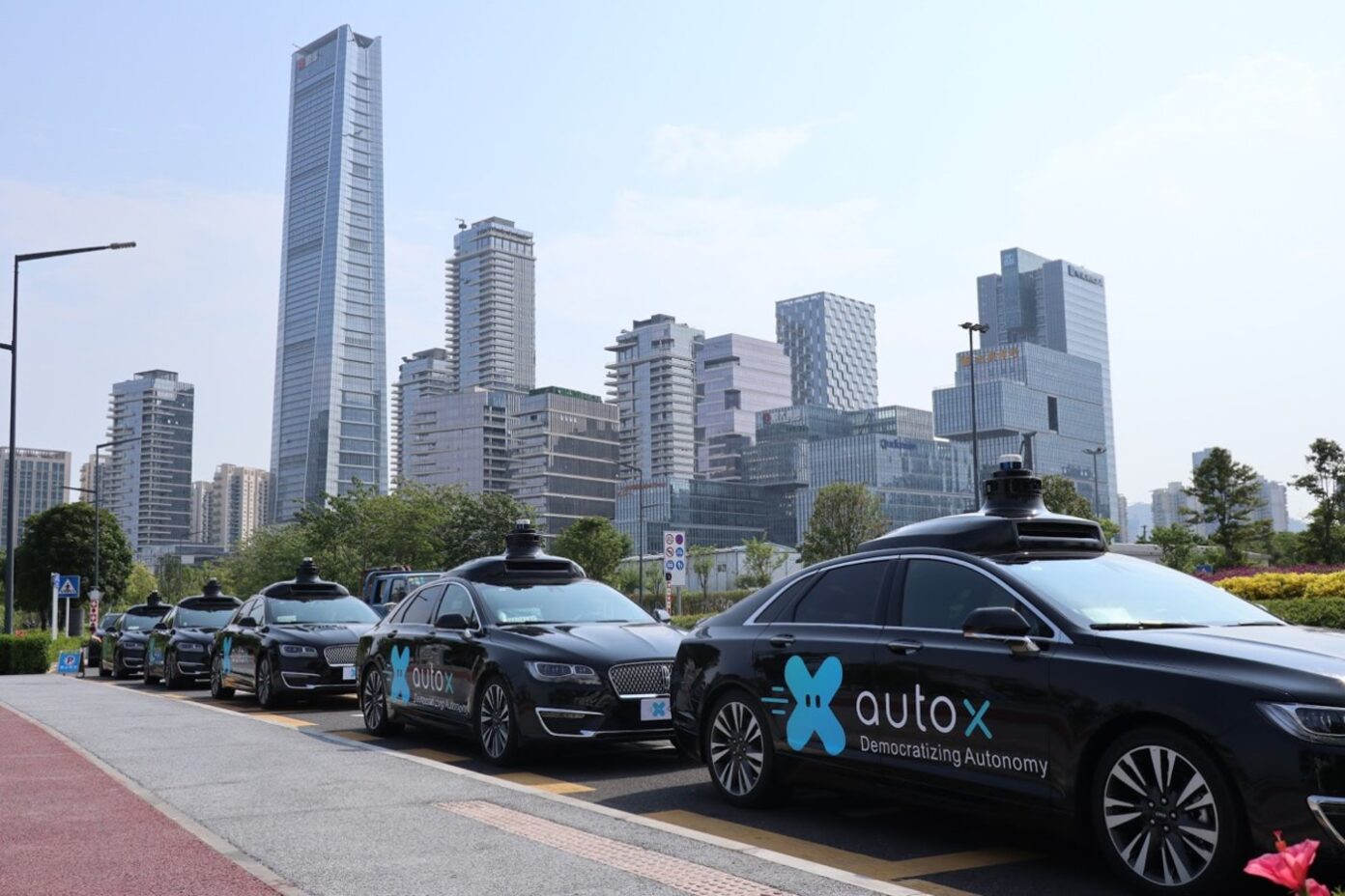 AutoX Launches Gen5 Fully Driverless System Production for RoboTaxis ...